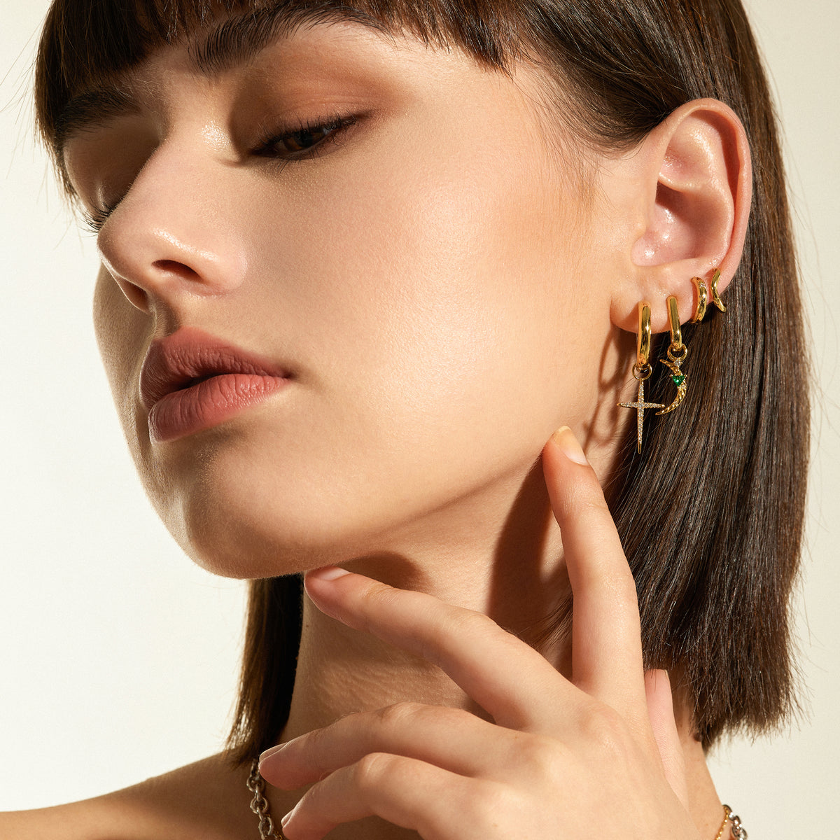 Gold Star Huggie Hoop Earrings – Ania Haie